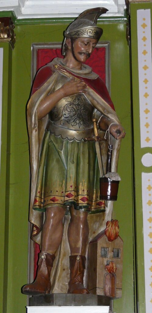 Holzstatue: Florian - Ferdinand Stuflesser 1875